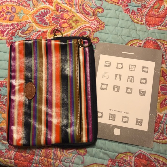 Fossil | Bags | Fossil Tablet Sleeve | Poshmark